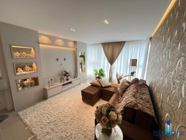 Apartamento em Centro, Balneário Camboriú/SC de 136m² 3 quartos à venda por R$ 2.299.000,00