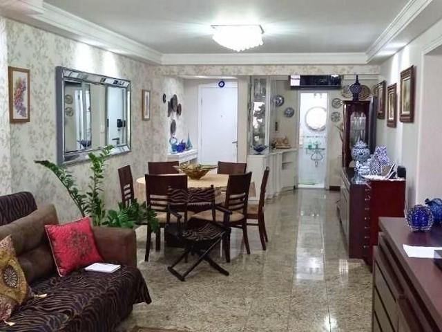 Apartamento em Centro, Balneário Camboriú/SC de 138m² 3 quartos à venda por R$ 1.999.000,00