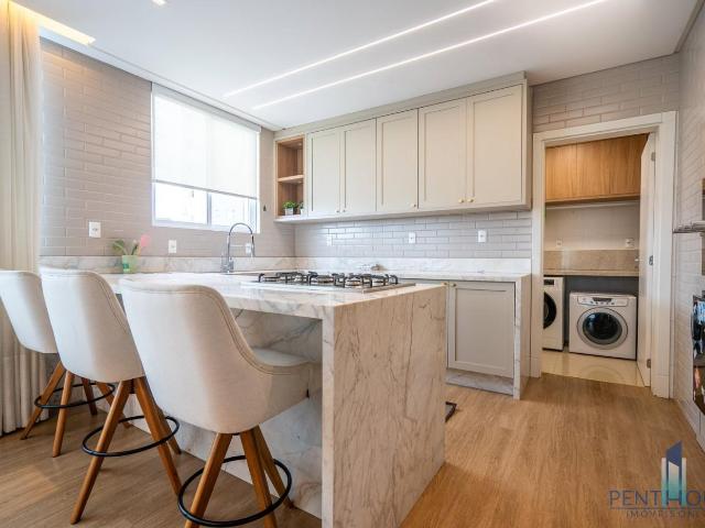 Apartamento em Centro, Balneário Camboriú/SC de 130m² 3 quartos à venda por R$ 2.399.900,00