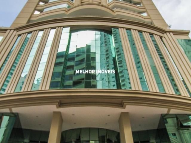 Apartamento em Centro, Balneário Camboriú/SC de 131m² 3 quartos à venda por R$ 2.999.000,00