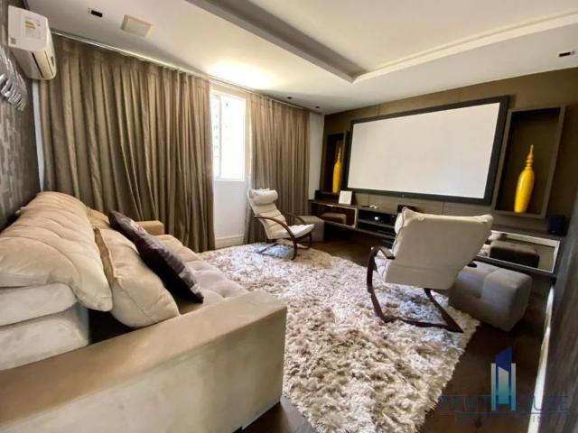 Apartamento em Centro, Balneário Camboriú/SC de 132m² 3 quartos à venda por R$ 1.899.900,00
