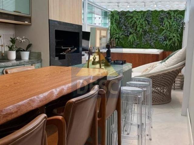 Apartamento em Centro, Balneário Camboriú/SC de 146m² 3 quartos à venda por R$ 2.949.900,00