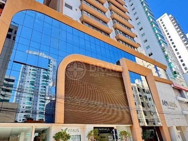 Apartamento em Centro, Balneário Camboriú/SC de 140m² 4 quartos à venda por R$ 3.299.900,00