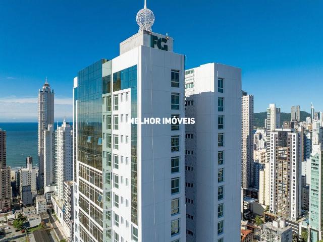 Apartamento em Centro, Balneário Camboriú/SC de 141m² 4 quartos à venda por R$ 3.499.900,00