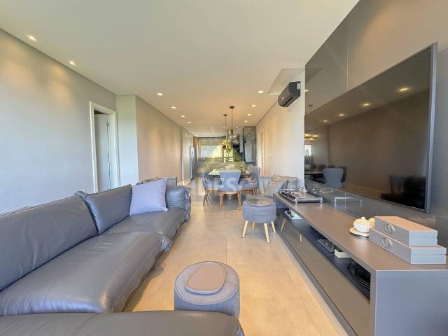 Apartamento em Centro, Balneário Camboriú/SC de 153m² 4 quartos à venda por R$ 4.199.900,00