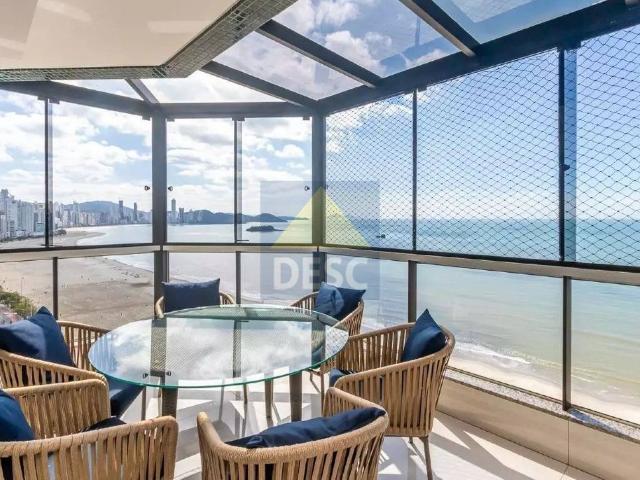 Apartamento em Centro, Balneário Camboriú/SC de 170m² 3 quartos à venda por R$ 4.789.900,00