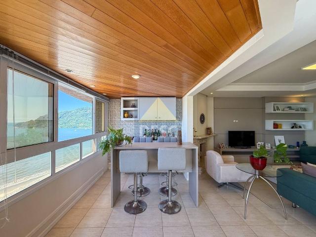 Apartamento em Centro, Balneário Camboriú/SC de 170m² 3 quartos à venda por R$ 7.999.000,00