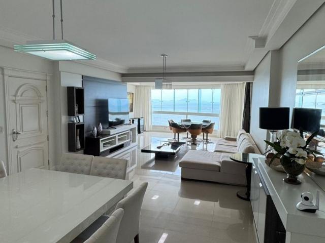 Apartamento em Centro, Balneário Camboriú/SC de 185m² 3 quartos à venda por R$ 6.989.000,00