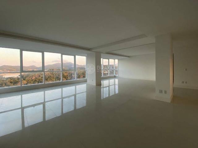 Apartamento em Centro, Balneário Camboriú/SC de 191m² 3 quartos à venda por R$ 3.989.000,00