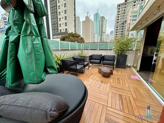 Apartamento em Centro, Balneário Camboriú/SC de 209m² 3 quartos à venda por R$ 1.989.900,00