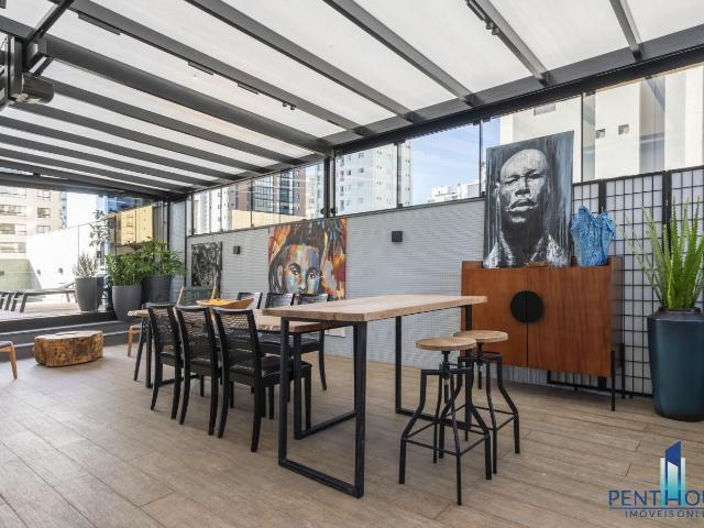 Apartamento em Centro, Balneário Camboriú/SC de 210m² 3 quartos à venda por R$ 3.499.900,00