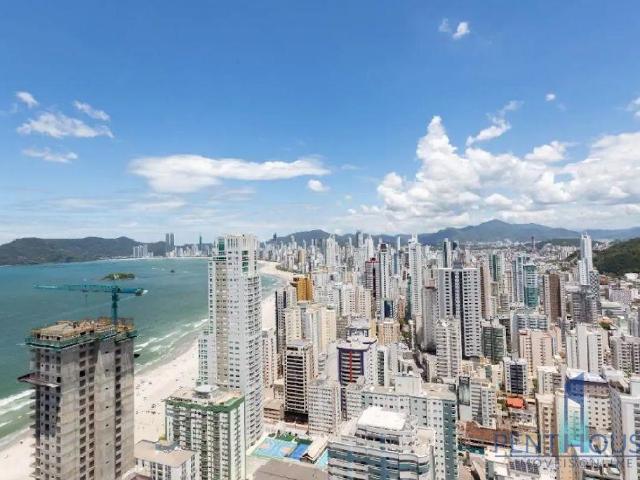 Apartamento em Centro, Balneário Camboriú/SC de 228m² 4 quartos à venda por R$ 6.499.900,00
