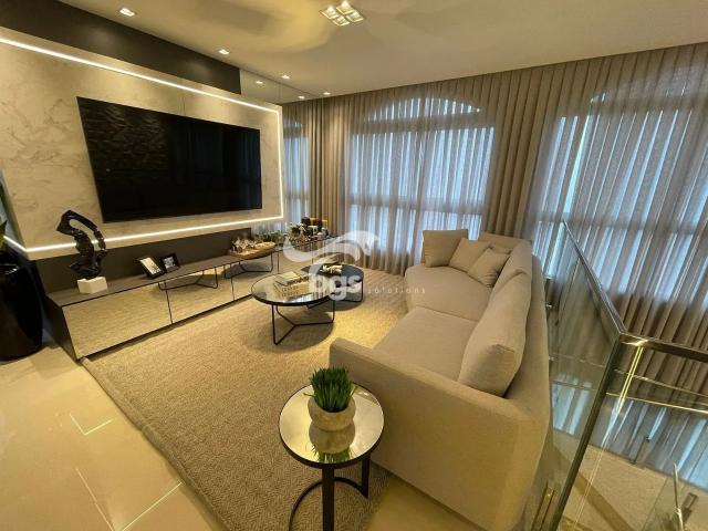 Apartamento em Centro, Balneário Camboriú/SC de 240m² 3 quartos à venda por R$ 7.899.900,00