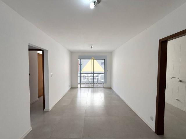 Apartamento em Centro, Balneário Camboriú/SC de 65m² 2 quartos à venda por R$ 889.000,00
