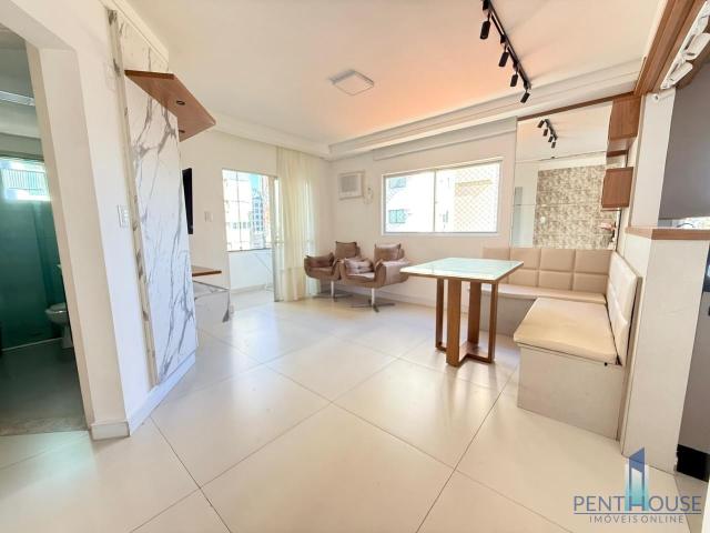 Apartamento em Centro, Balneário Camboriú/SC de 65m² 2 quartos à venda por R$ 949.000,00