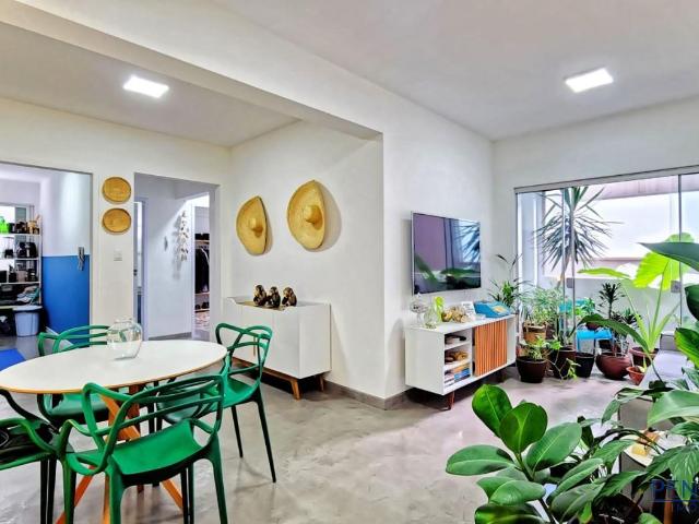 Apartamento em Centro, Balneário Camboriú/SC de 68m² 2 quartos à venda por R$ 798.900,00