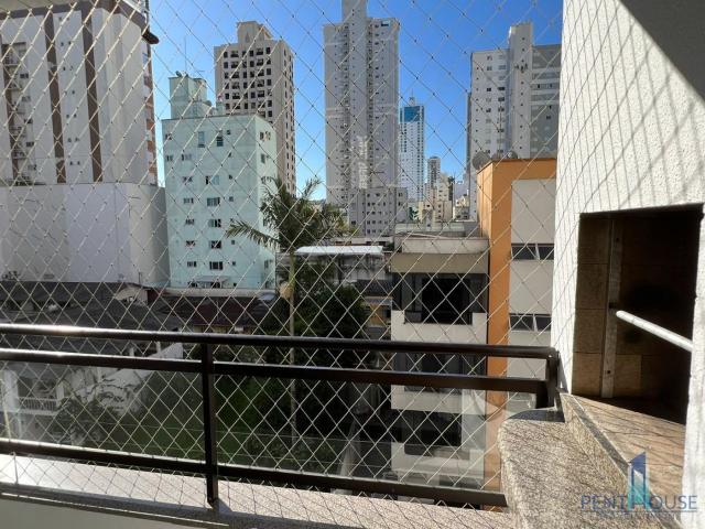 Apartamento em Centro, Balneário Camboriú/SC de 70m² 2 quartos à venda por R$ 869.900,00