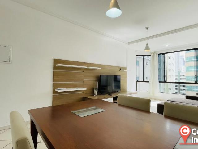 Apartamento em Centro, Balneário Camboriú/SC de 70m² 2 quartos à venda por R$ 879.900,00