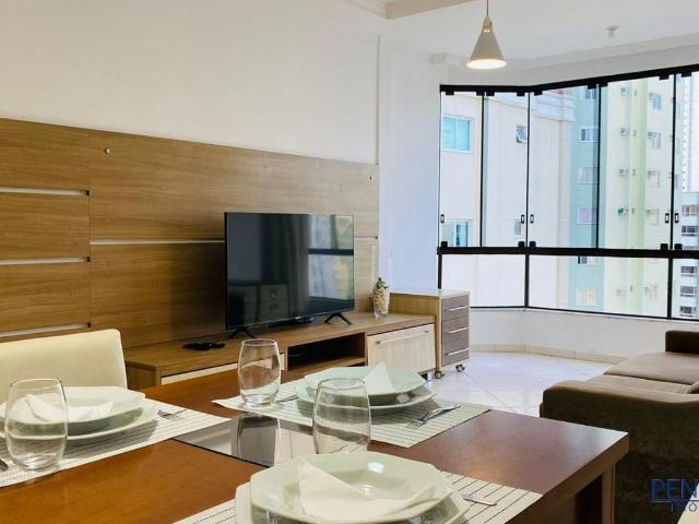 Apartamento em Centro, Balneário Camboriú/SC de 75m² 2 quartos à venda por R$ 879.900,00