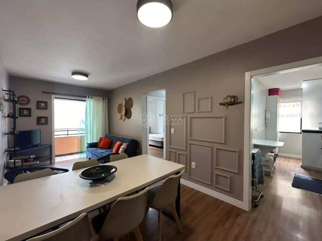 Apartamento em Centro, Balneário Camboriú/SC de 75m² 2 quartos à venda por R$ 929.000,00
