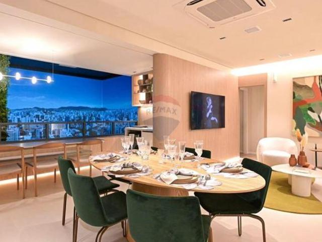 Apartamento em Centro, Belo Horizonte/MG de 157m² 4 quartos à venda por R$ 4.133.500,00