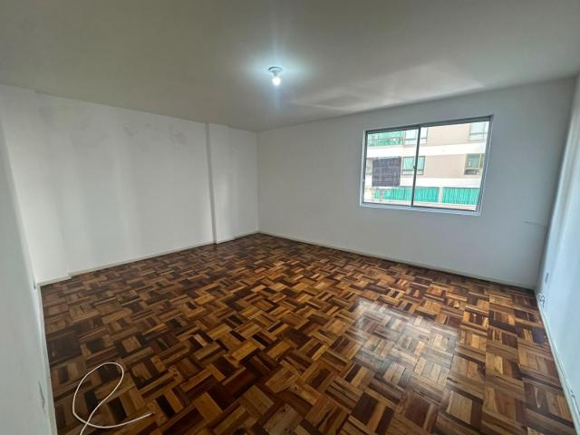 Apartamento em Centro, Florianópolis/SC de 120m² 3 quartos para locação R$ 3.200,00/mes
