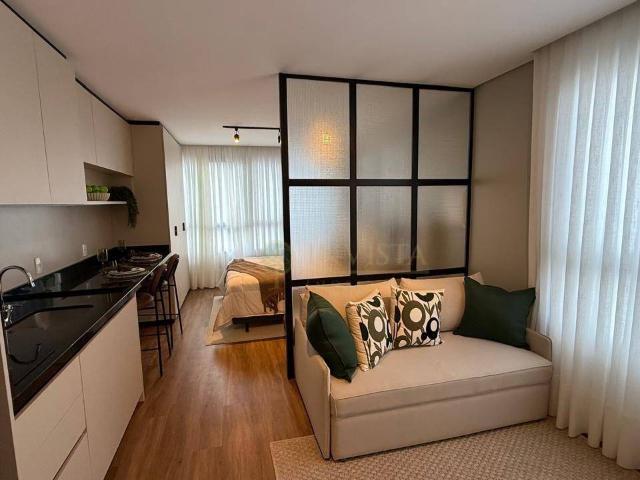 Apartamento em Centro, Florianópolis/SC de 34m² 1 quartos para locação R$ 5.800,00/mes