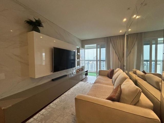 Apartamento em Centro, Florianópolis/SC de 75m² 2 quartos à venda por R$ 1.799.900,00