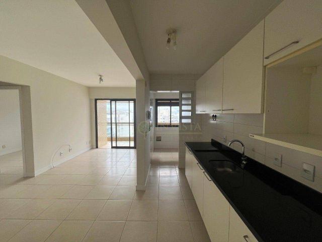 Apartamento em Centro, Florianópolis/SC de 70m² 2 quartos para locação R$ 4.990,00/mes