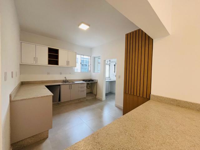 Apartamento em Centro, Florianópolis/SC de 87m² 2 quartos à venda por R$ 884.800,00