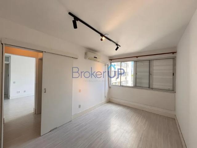 Apartamento em Centro Histórico Porto Alegre, RS