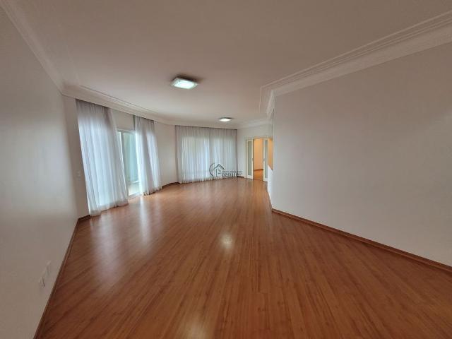 Apartamento em Centro, Indaiatuba/SP de 273m² 4 quartos para locação R$ 6.900,00/mes