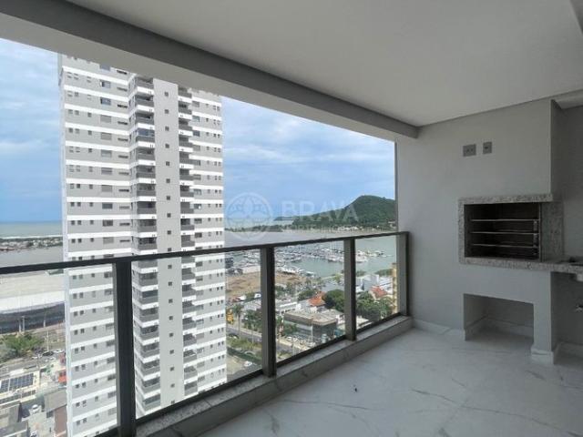 Apartamento em Centro, Itajaí/SC de 134m² 3 quartos à venda por R$ 2.299.900,00