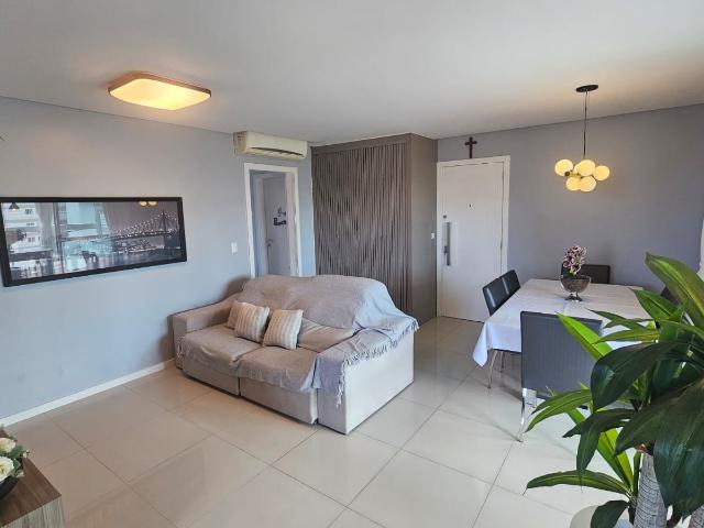 Apartamento em Centro, Itajaí/SC de 140m² 3 quartos à venda por R$ 1.349.900,00