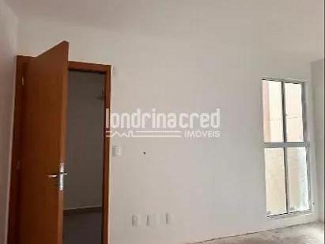 Apartamento em Centro, Londrina/PR de 40m² 2 quartos à venda por R$ 225.000,00