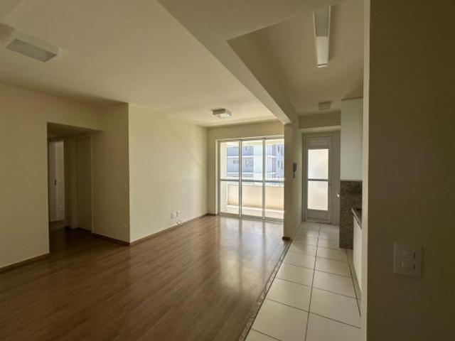 Apartamento em Centro, Londrina/PR de 77m² 3 quartos à venda por R$ 600.000,00