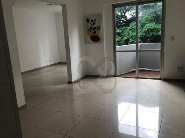 Apartamento em Centro, Londrina/PR de 131m² 3 quartos à venda por R$ 500.000,00