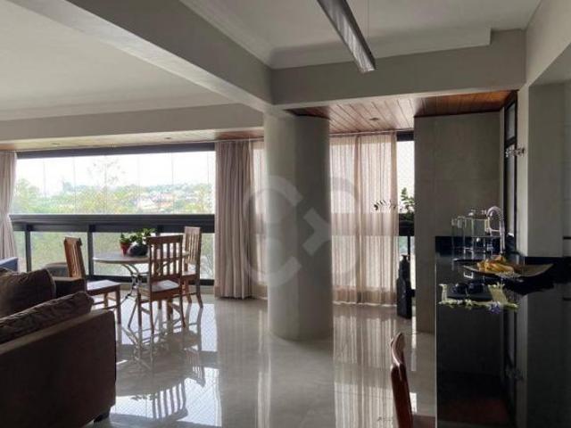 Apartamento em Centro, Londrina/PR de 205m² 3 quartos à venda por R$ 2.300.000,00