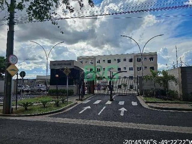 Apartamento em Centro, São José do Rio Preto/SP de 39m² 1 quartos à venda por R$ 97.778,11
