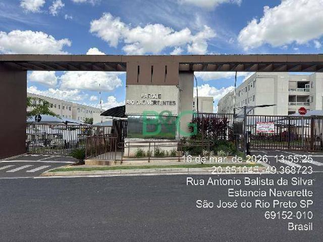 Apartamento em Centro, São José do Rio Preto/SP de 39m² 2 quartos à venda por R$ 138.215,73
