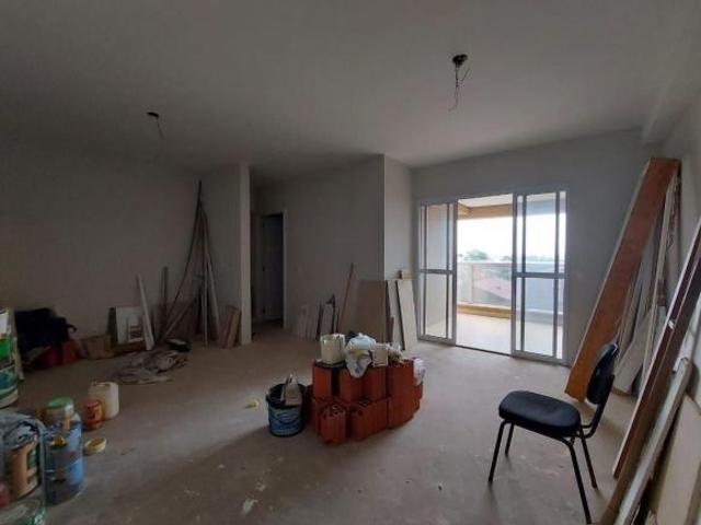 Apartamento em Centro Santa Bárbara D&apos oeste
