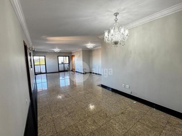 Apartamento em Centro Santa Bárbara d&apos Oeste, SP