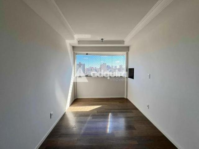 Apartamento em Centro, Ponta Grossa/PR de 10m² 3 quartos à venda por R$ 695.000,00