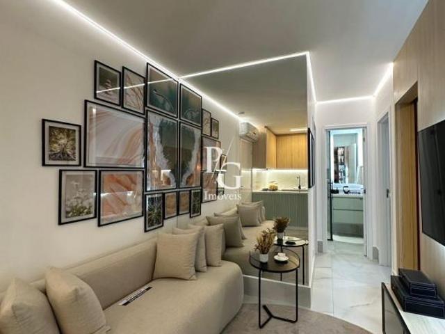 Apartamento em Centro, Pinhais/PR com 62,16m² com 3 dormitórios, sendo 1 suíte Apenas 100m da Av