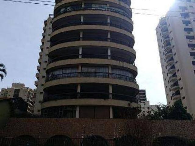 Apartamento em Centro, Ribeirão Preto/SP de 486m² 4 quartos à venda por R$ 817.255,59