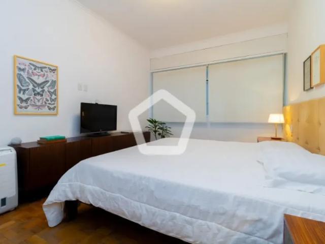 Apartamento em Cerqueira César
