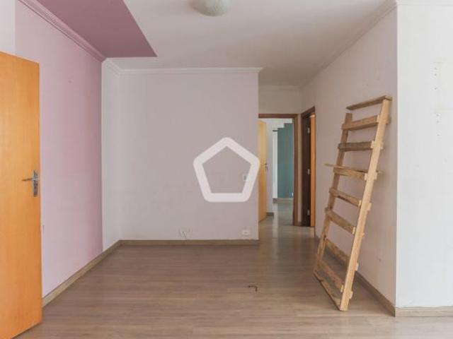 Apartamento em Cerqueira César