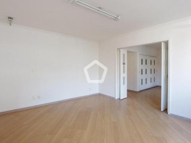 Apartamento em Cerqueira César