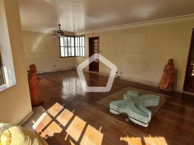 Apartamento em Cerqueira César