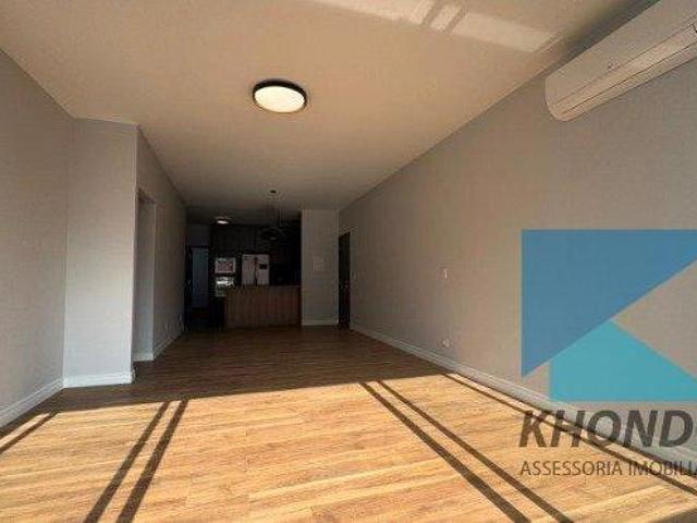 Apartamento em Cerqueira César com 152m²